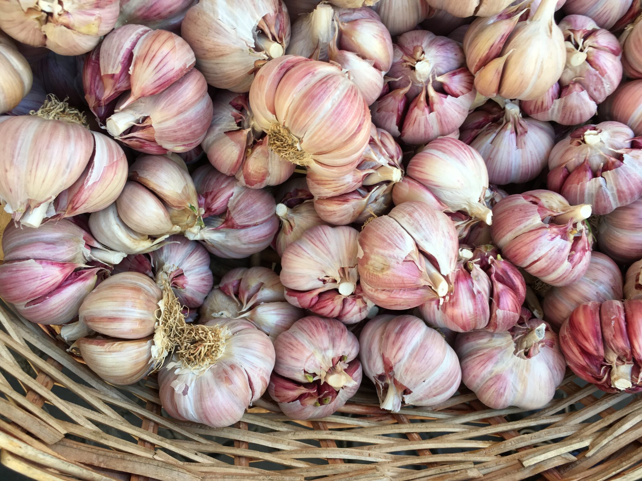 Spaghetti Aglio Olio e Peperoncino - Flavor of Italy